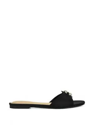 Guess Tashcy Logo-plaque Sandals - Black