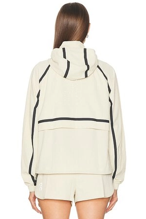 On Performance Volt Jacket