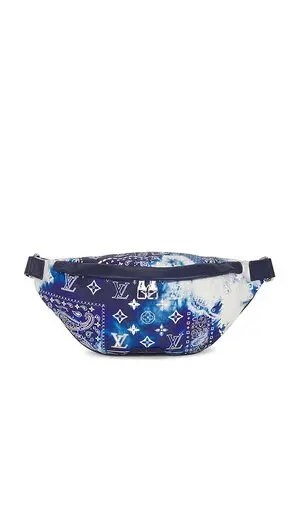 FWRD RENEW Louis Vuitton Monogram Bandana Discovery Bum Bag - Blue