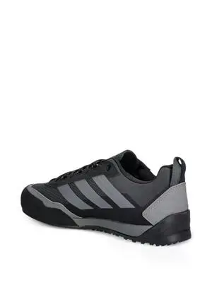 Adidas Terrex Skychaser Solo Approach Sneakers