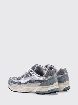 Nike Trainers Colour
