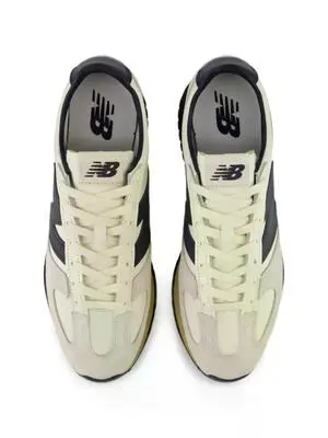 NEW BALANCE 471 Tennis Shoes