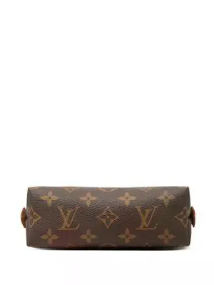 LOUIS VUITTON Monogram Cosmetic Pouch Pm