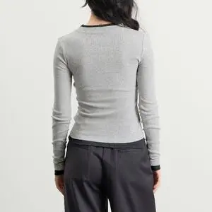 ST. AGNI Organic Cotton V-neck Long Sleeve Top