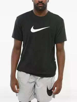 Nike Swoosh Logo-print T-shirt - Black