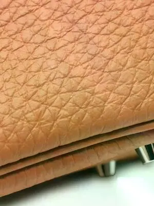 Hermès 2024 Mini Lindy Leather Shoulder Bag - Brown