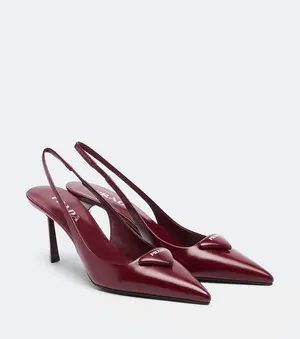 PUMPS
