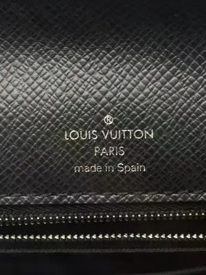 LOUIS VUITTON Taiga Selenga Clutch Bag