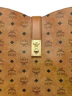 Mcm Large Tracy Shoulder Bag