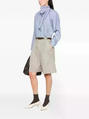 THE M.. Lancaster Pussy-bow Blouse