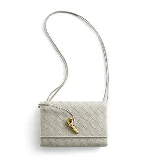 Bottega Veneta Leather Andiamo Wallet On Strap - Grey