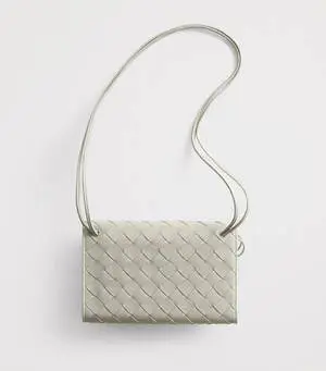 Bottega Veneta Leather Andiamo Wallet On Strap