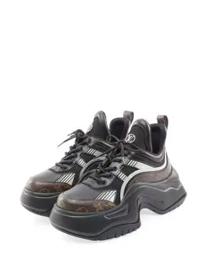 LOUIS VUITTON Arclight 2.0 Monogram Sneakers - Black