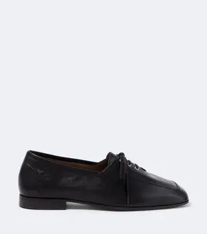 Bottega Veneta Gino Leather Lace-up Shoes