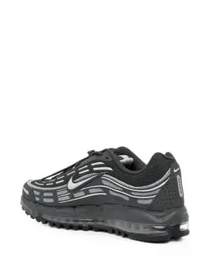 Nike Air Max Plus Sneakers