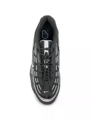 Nike Air Max Plus Sneakers