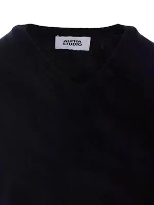 Alpha Studio Fine Knit V-neck Sweater