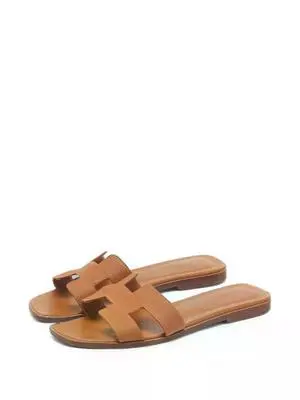 Hermès Oran Leather Slides - Brown