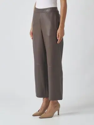 Max Mara Trousers Colour