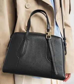 Harrods Small Leather Wren Shoulder Bag