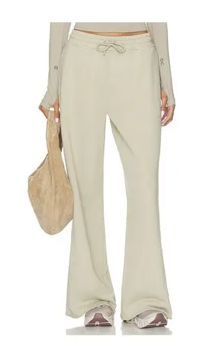 On Drawstring Sports Pants For Women