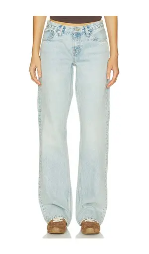 RE/DONE Grayson Straight Leg Jeans In . Also - Blue