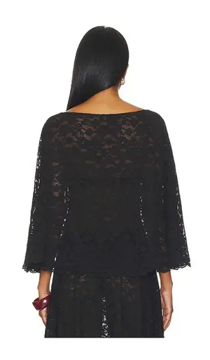 Tularosa Lacelle Cape