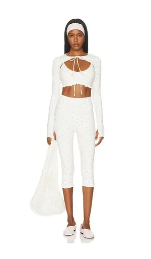 ASTORIA Bolero In . Also