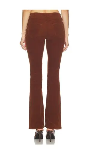L'Agence Sophie Slim Straight Pant In . Also