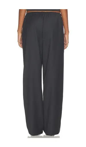 VIR VITA Joanna Wool Trouser In . Also