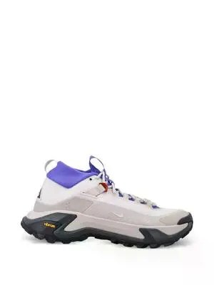 Nike Zegama Hiking Boots - White