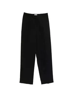 Closed Pleated-detail Tapered Trousers