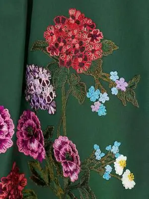 Carolina Herrera Floral-embroidered Pleated Skirt