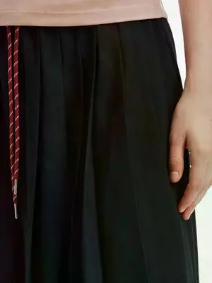 TOUT A COUP Pleated Drawstring Midi Skirt