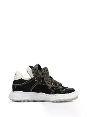 Mihara Yasuhiro Wayne Puffer Og Sole Patterned Lace Canvas Low-top Sneakers - Black