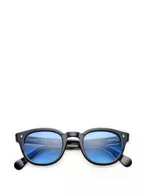 KADOR Oval Sunglasses - Black