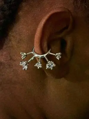 PANCONESI Crystal-embellished Ear Cuff