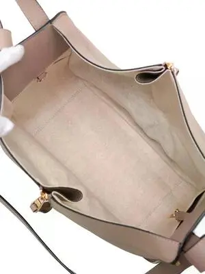 Loewe 2010-2026 Small Grained Calfskin Drawstring Hammock Bag Satchel
