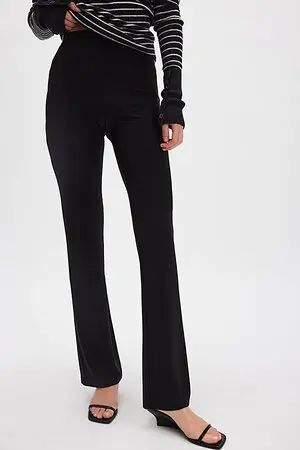 Norma Kamali High-rise Bootcut Pull-on Trousers