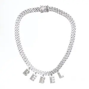 BLACK CAKE Rebel Bold Rhinestone Statement Necklace - Silver