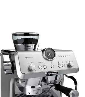 DE'LONGHI La Specialista Opera Coffee Machine