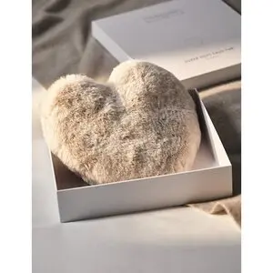 THE WHITE COMPANY Faux-fur Heated Heart