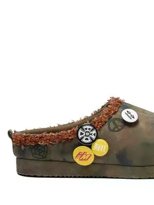 HAPPY MEMORIES DON'T DIE Graffiti Pin-embellished Mules - Green