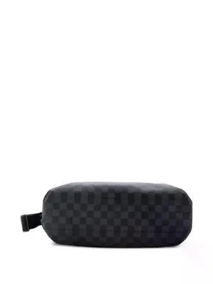 LOUIS VUITTON Damier Graphite Mm Messenger Bag - Black