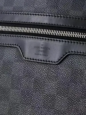 LOUIS VUITTON Damier Graphite Mm Messenger Bag