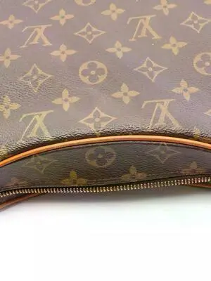 LOUIS VUITTON Monogram Canvas Shoulder Bag