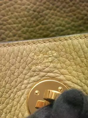 Hermès 2024 Lindy 26 Leather Shoulder Bag
