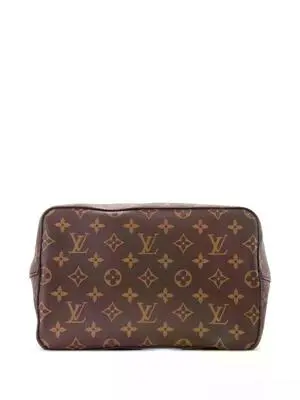 LOUIS VUITTON Monogram Canvas Neonoe Bucket Bag - Brown