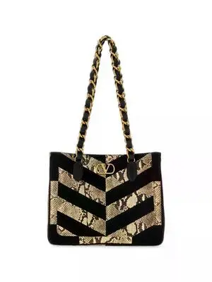 Valentino Garavani Chevron-pattern Tote Bag - Black