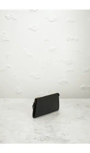 FWRD RENEW Louis Vuitton Epi Pochette Accessories 24 Shoulder Bag
